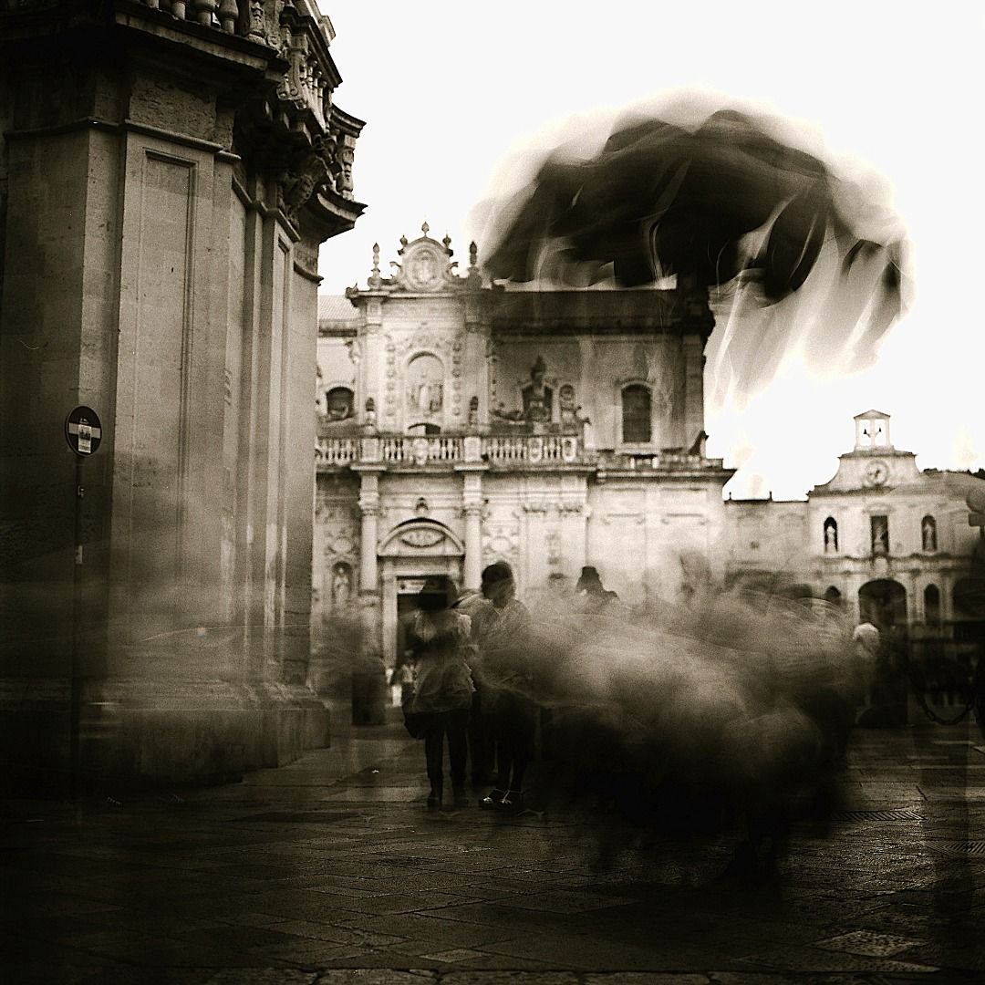 Roberto De Mitri’s “City of Ghosts” – On Art and Aesthetics