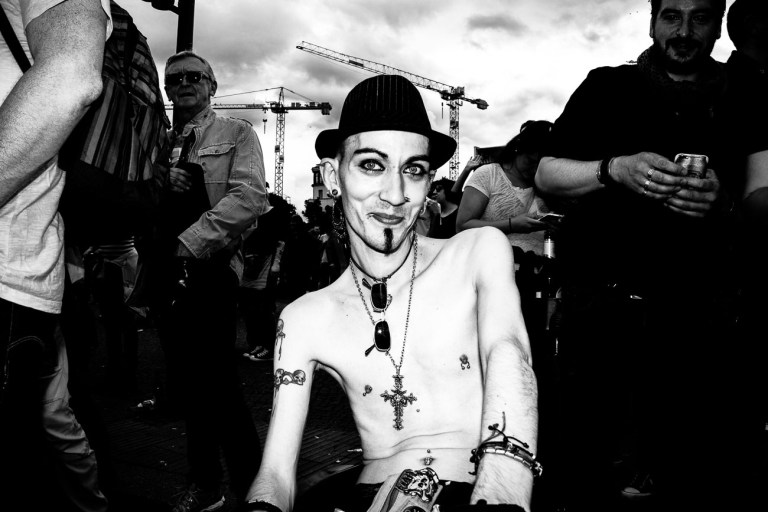“Street Berlin”: Martin Waltz’s Project on Everyday Life in the German ...