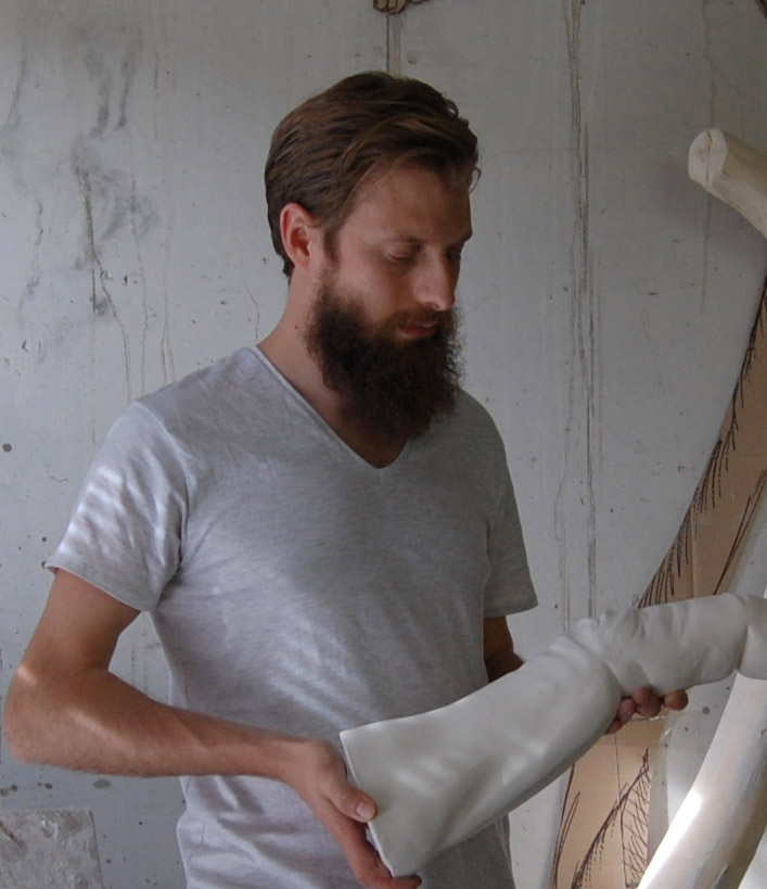 “Everything Can Be Transformed, Re-Used”: The Bizarre Anatomies of ...